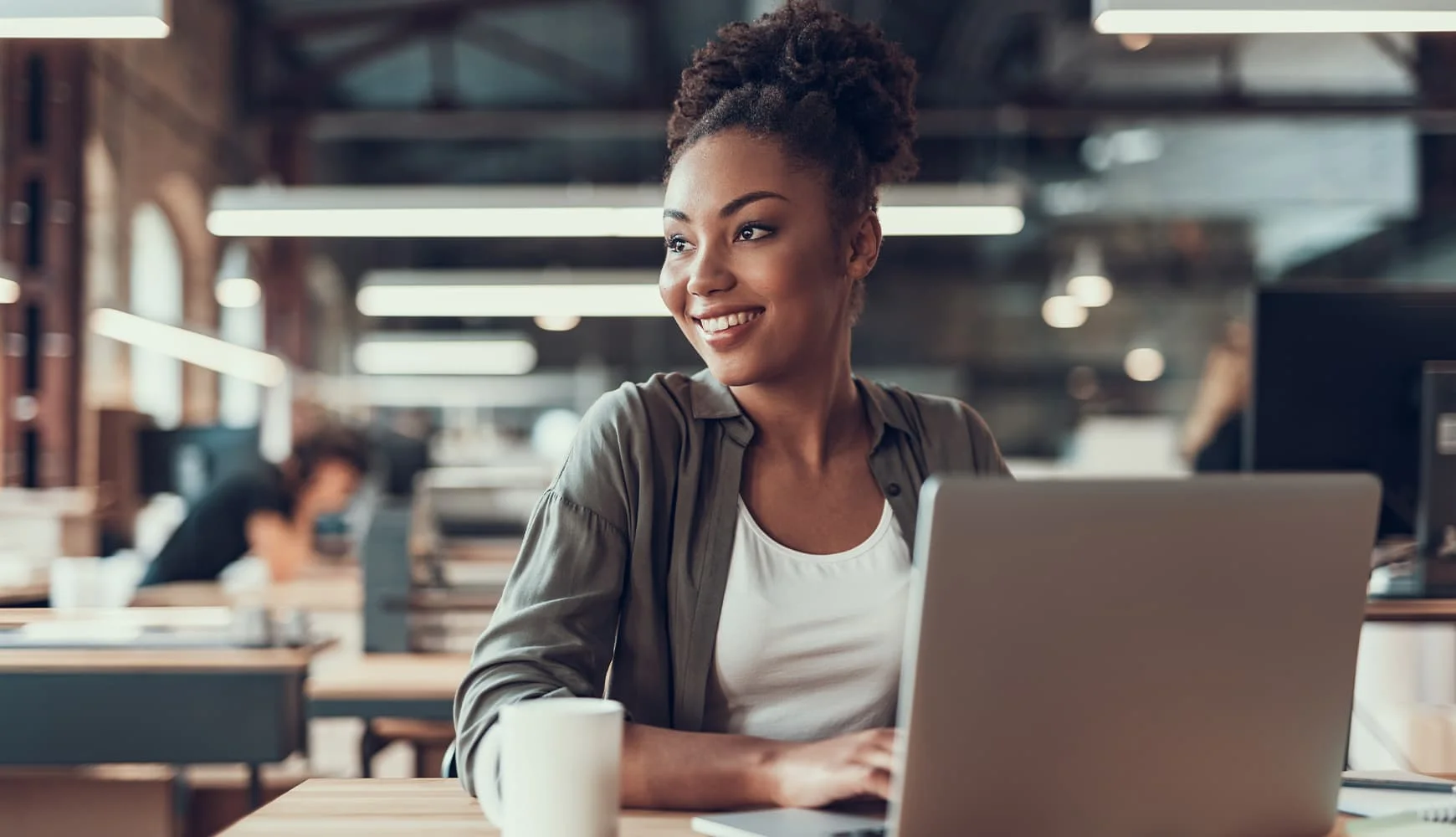 9 Hot Desking Do’s and Don’ts | Add-On Products